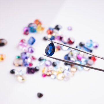 What Color Is a Sapphire? | Sylvie Jewelry